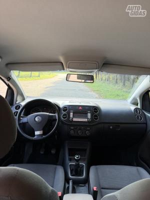 Volkswagen Golf Plus 2008 in Plunge, with an engine capacity of 1.90 L and mileage of 227 thousand km for 1700 €, photo 11 on AUTOMOTO.COM.LV