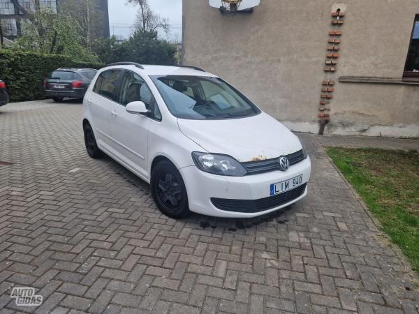 Volkswagen Golf Plus 2009 Kauņa, ar dzinēja tilpumu 1.40 L un nobraukumu 237 tūkst. km par 2500 €, foto 2 vietnē AUTOMOTO.COM.LV
