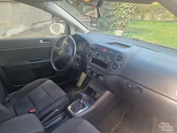 Volkswagen Golf Plus 2009 Kauņa, ar dzinēja tilpumu 1.40 L un nobraukumu 237 tūkst. km par 2500 €, foto 5 vietnē AUTOMOTO.COM.LV