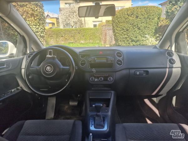 Volkswagen Golf Plus 2009 Kauņa, ar dzinēja tilpumu 1.40 L un nobraukumu 237 tūkst. km par 2500 €, foto 7 vietnē AUTOMOTO.COM.LV