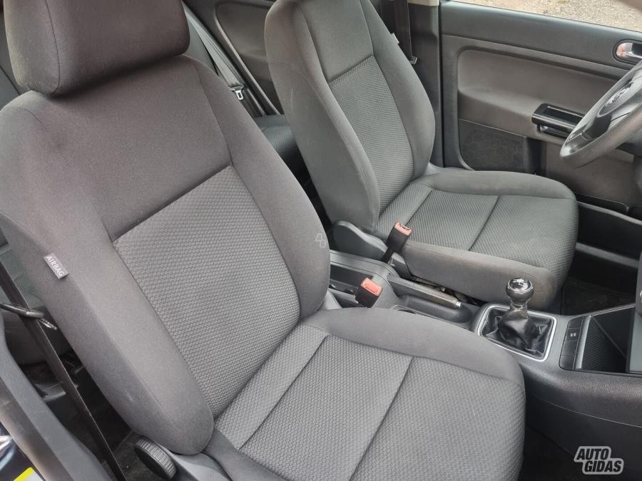 Volkswagen Golf Plus 2009 Alīta, ar dzinēja tilpumu 1.40 L un nobraukumu 146 tūkst. km par 3350 €, foto 12 vietnē AUTOMOTO.COM.LV