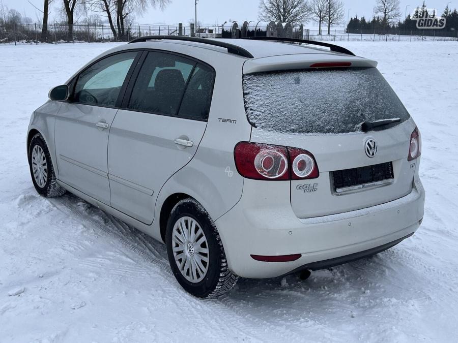 Фольксваген Гольф Плюс 2010 в Мариямполе, объемом двигателя 1.20 л и пробегом 252 тыс. км за 3850 €, фото 4 на AUTOMOTO.COM.LV