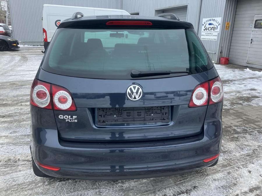 Volkswagen Golf Plus 2010 Rokiškis, ar dzinēja tilpumu 1.40 L un nobraukumu 66 tūkst. km par 4950 €, foto 3 vietnē AUTOMOTO.COM.LV