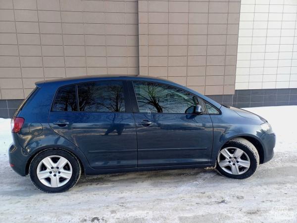 Volkswagen Golf Plus 2010 Kauņa, ar dzinēja tilpumu 2.00 L un nobraukumu 317 tūkst. km par 3500 €, foto 2 vietnē AUTOMOTO.COM.LV
