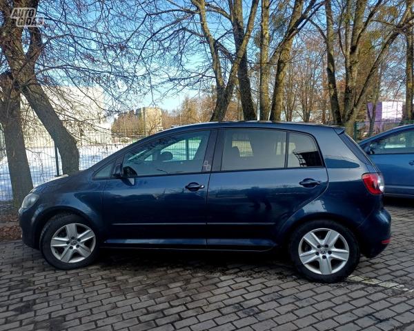 Volkswagen Golf Plus 2010 Kauņa, ar dzinēja tilpumu 2.00 L un nobraukumu 318 tūkst. km par 2750 €, foto 6 vietnē AUTOMOTO.COM.LV