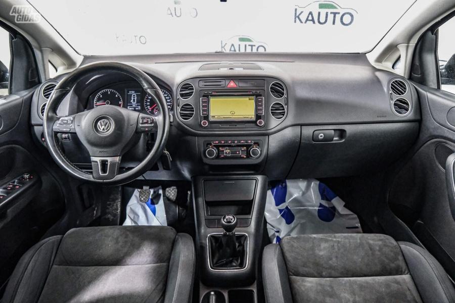 Volkswagen Golf Plus 2010 Kauņa, ar dzinēja tilpumu 1.60 L un nobraukumu 274 tūkst. km par 4990 €, foto 8 vietnē AUTOMOTO.COM.LV