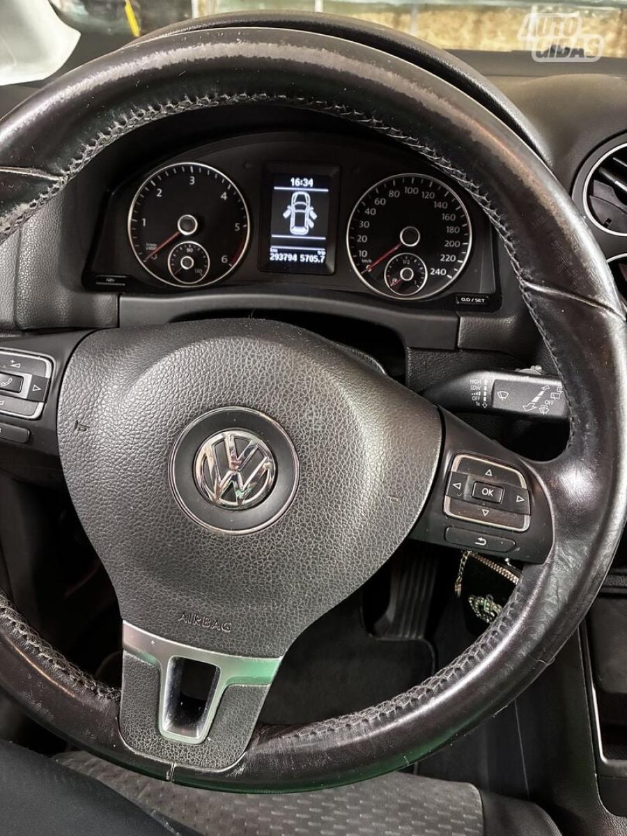 Volkswagen Golf Plus 2010 Klaipėda, ar dzinēja tilpumu 1.60 L un nobraukumu 294 tūkst. km par 4000 €, foto 9 vietnē AUTOMOTO.COM.LV