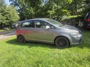 Volkswagen Golf Plus 2010 Viļņa, ar dzinēja tilpumu 1.60 L un nobraukumu 267 tūkst. km par 2250 €, foto 5 vietnē AUTOMOTO.COM.LV