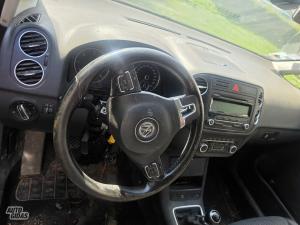 Volkswagen Golf Plus 2010 Viļņa, ar dzinēja tilpumu 1.60 L un nobraukumu 267 tūkst. km par 2250 €, foto 9 vietnē AUTOMOTO.COM.LV