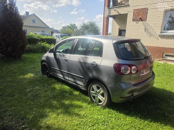 Volkswagen Golf Plus 2010 Viļņa, ar dzinēja tilpumu 1.60 L un nobraukumu 267 tūkst. km par 2250 €, foto 10 vietnē AUTOMOTO.COM.LV