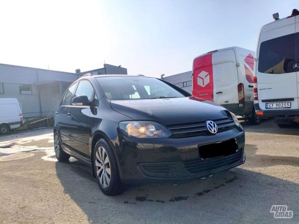 Volkswagen Golf Plus 2011 Viļņa, ar dzinēja tilpumu 2.00 L un nobraukumu 322 tūkst. km par 3500 €, foto 1 vietnē AUTOMOTO.COM.LV