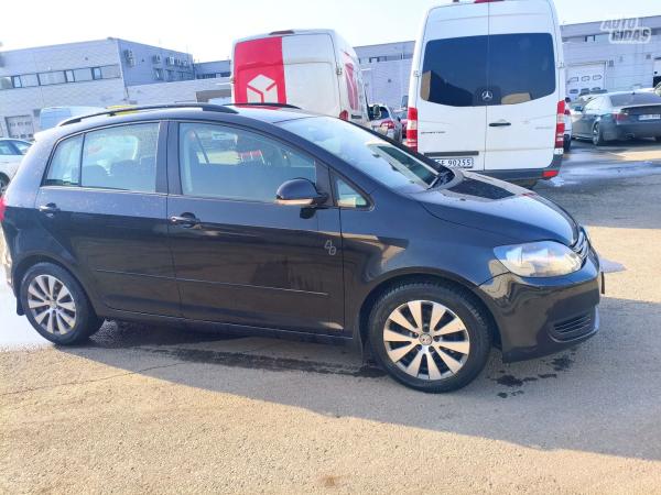 Volkswagen Golf Plus 2011 Viļņa, ar dzinēja tilpumu 2.00 L un nobraukumu 322 tūkst. km par 3500 €, foto 2 vietnē AUTOMOTO.COM.LV