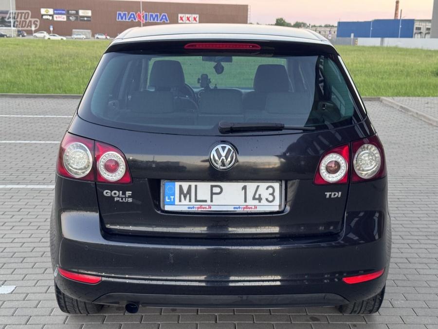 Volkswagen Golf Plus 2011 in Kaunas, with an engine capacity of 1.60 L and mileage of 300 thousand km for 2290 €, photo 6 on AUTOMOTO.COM.LV