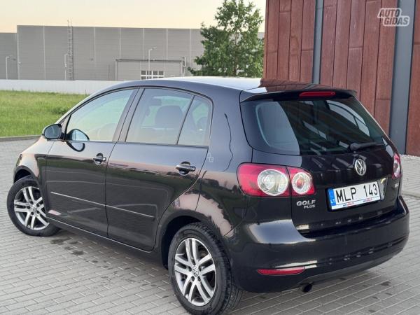 Volkswagen Golf Plus 2011 in Kaunas, with an engine capacity of 1.60 L and mileage of 300 thousand km for 2290 €, photo 8 on AUTOMOTO.COM.LV
