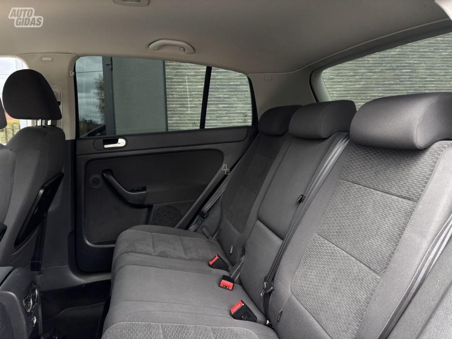 Volkswagen Golf Plus 2011 Kauņa, ar dzinēja tilpumu 1.60 L un nobraukumu 216 tūkst. km par 1950 €, foto 12 vietnē AUTOMOTO.COM.LV