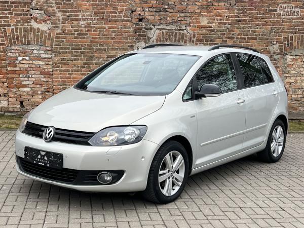 Volkswagen Golf Plus 2012 in Vilnius, with an engine capacity of 2.00 L and mileage of 218 thousand km for 6200 €, photo 1 on AUTOMOTO.COM.LV