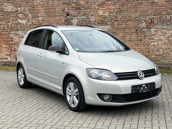 Volkswagen Golf Plus 2012 in Vilnius, with an engine capacity of 2.00 L and mileage of 218 thousand km for 6200 €, photo 3 on AUTOMOTO.COM.LV