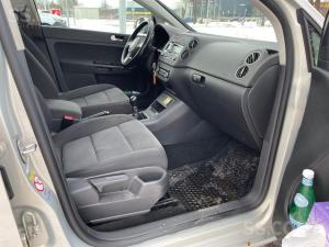 Volkswagen Golf Plus 2012 Rīga, ar dzinēja tilpumu 1.40 L un nobraukumu 194 tūkst. km par 4500 €, foto 12 vietnē AUTOMOTO.COM.LV