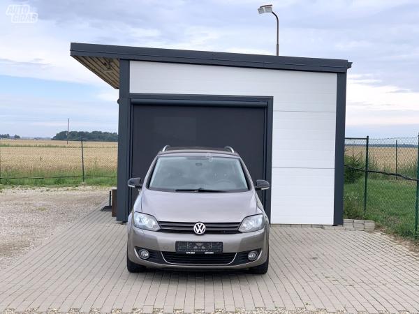 Volkswagen Golf Plus 2012 in Kaunas, with an engine capacity of 1.20 L and mileage of 232 thousand km for 5299 €, photo 6 on AUTOMOTO.COM.LV