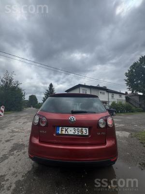 Sarkans Volkswagen Golf Plus 2005 Rīga, ar dzinēja tilpumu 1.60 L un nobraukumu 278 tūkst. km par 1200 €, foto 5 vietnē AUTOMOTO.COM.LV
