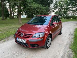 Sarkans Volkswagen Golf Plus 2005 Jelgava, ar dzinēja tilpumu 1.60 L un nobraukumu 278 tūkst. km par 1750 €, foto 4 vietnē AUTOMOTO.COM.LV