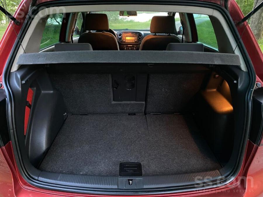 Sarkans Volkswagen Golf Plus 2005 Jelgava, ar dzinēja tilpumu 1.60 L un nobraukumu 278 tūkst. km par 1750 €, foto 15 vietnē AUTOMOTO.COM.LV