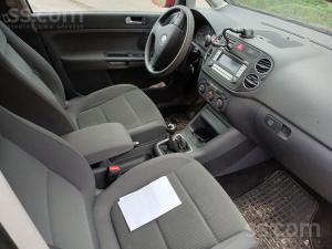 Sarkans Volkswagen Golf Plus 2006 Rīga, ar dzinēja tilpumu 1.90 L un nobraukumu 295 tūkst. km par 2890 €, foto 9 vietnē AUTOMOTO.COM.LV
