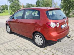 Red Volkswagen Golf Plus 2007 in Tartu, with an engine capacity of 1.60 L and mileage of 210 thousand km for 2199 €, photo 5 on AUTOMOTO.COM.LV