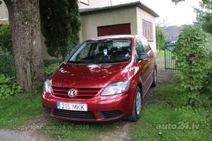 Red Volkswagen Golf Plus 2007 in Tallinn, with an engine capacity of 1.60 L and mileage of 214 thousand km for 3150 €, photo  on AUTOMOTO.COM.LV