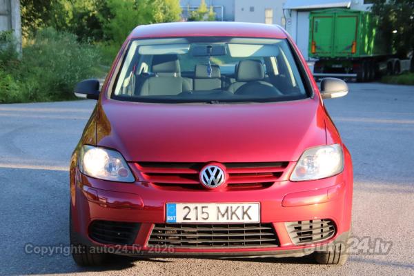 Red Volkswagen Golf Plus 2007 in Tallinn, with an engine capacity of 1.60 L and mileage of 214 thousand km for 3150 €, photo 7 on AUTOMOTO.COM.LV