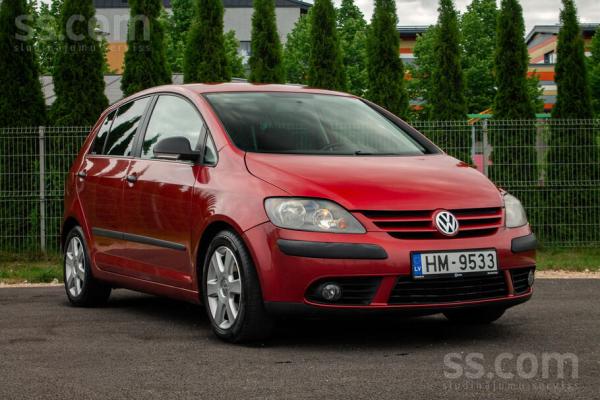 Sarkans Volkswagen Golf Plus 2008 Jelgava, ar dzinēja tilpumu 1.90 L un nobraukumu 234 tūkst. km par 3350 €, foto 1 vietnē AUTOMOTO.COM.LV