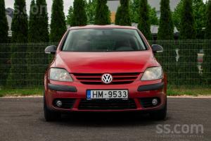 Sarkans Volkswagen Golf Plus 2008 Jelgava, ar dzinēja tilpumu 1.90 L un nobraukumu 234 tūkst. km par 3350 €, foto 3 vietnē AUTOMOTO.COM.LV
