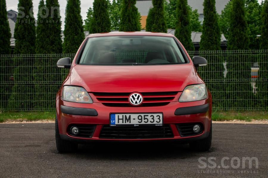 Sarkans Volkswagen Golf Plus 2008 Jelgava, ar dzinēja tilpumu 1.90 L un nobraukumu 234 tūkst. km par 3350 €, foto 3 vietnē AUTOMOTO.COM.LV