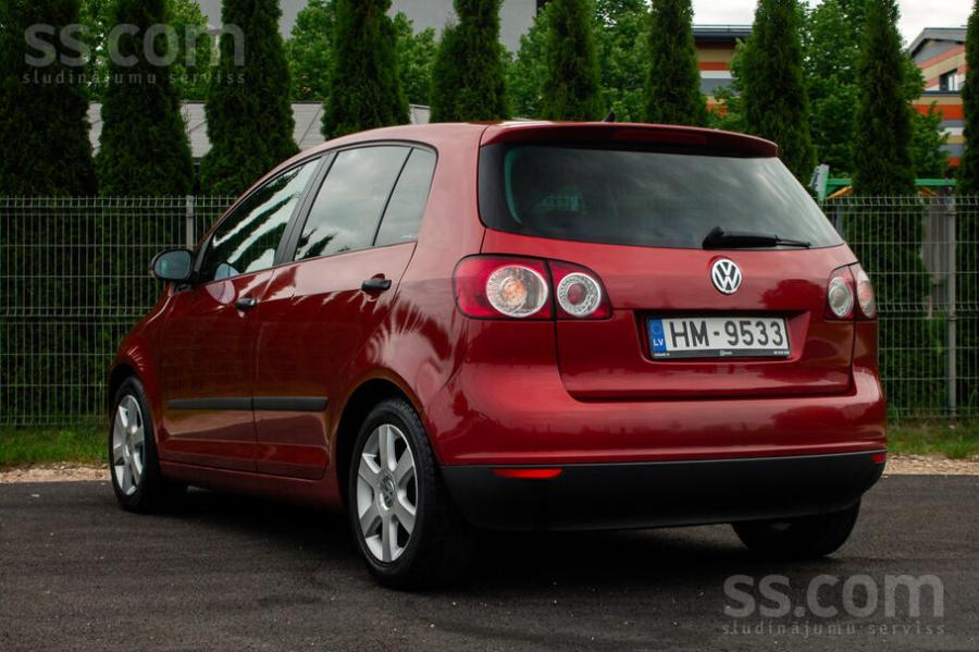 Sarkans Volkswagen Golf Plus 2008 Jelgava, ar dzinēja tilpumu 1.90 L un nobraukumu 234 tūkst. km par 3350 €, foto 5 vietnē AUTOMOTO.COM.LV