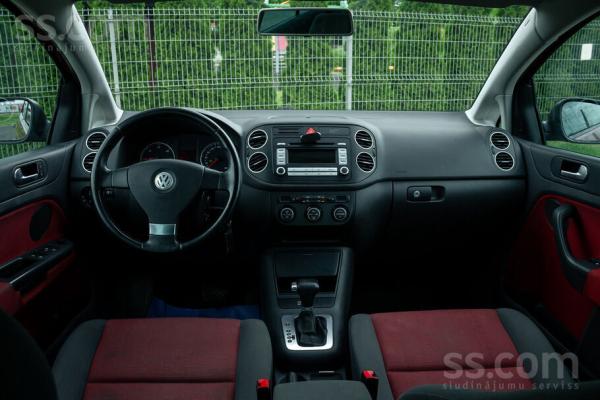Sarkans Volkswagen Golf Plus 2008 Jelgava, ar dzinēja tilpumu 1.90 L un nobraukumu 234 tūkst. km par 3350 €, foto 10 vietnē AUTOMOTO.COM.LV