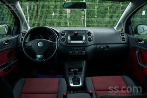 Sarkans Volkswagen Golf Plus 2008 Jelgava, ar dzinēja tilpumu 1.90 L un nobraukumu 234 tūkst. km par 3350 €, foto 11 vietnē AUTOMOTO.COM.LV