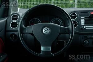 Sarkans Volkswagen Golf Plus 2008 Jelgava, ar dzinēja tilpumu 1.90 L un nobraukumu 234 tūkst. km par 3350 €, foto 12 vietnē AUTOMOTO.COM.LV