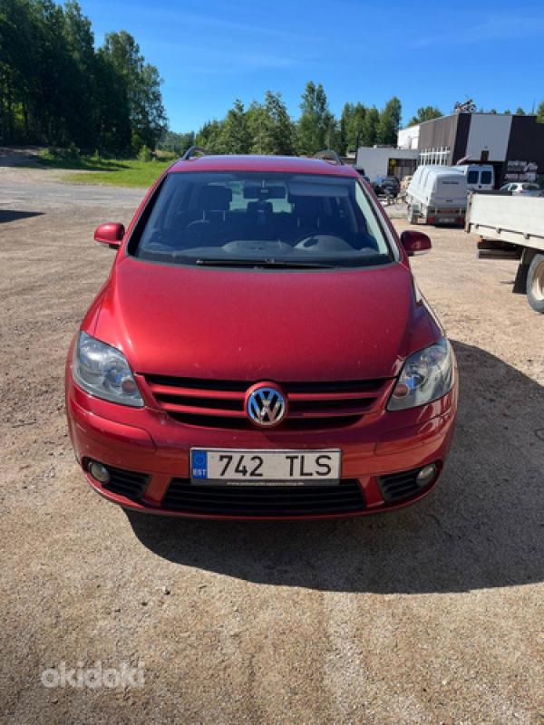 Red Volkswagen Golf Plus 2008 in Otepaa, with an engine capacity of 1.40 L and mileage of 226 thousand km for 2700 €, photo 1 on AUTOMOTO.COM.LV