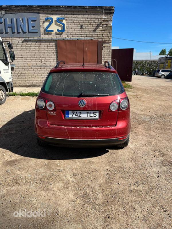 Red Volkswagen Golf Plus 2008 in Otepaa, with an engine capacity of 1.40 L and mileage of 226 thousand km for 2700 €, photo 2 on AUTOMOTO.COM.LV