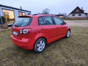 Sarkans Volkswagen Golf Plus 2009 Kuldīga, ar dzinēja tilpumu 1.40 L un nobraukumu 155 tūkst. km par 4990 €, foto 4 vietnē AUTOMOTO.COM.LV