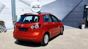 Sarkans Volkswagen Golf Plus 2009 Kauņa, ar dzinēja tilpumu 1.60 L un nobraukumu 177 tūkst. km par 5350 €, foto 10 vietnē AUTOMOTO.COM.LV