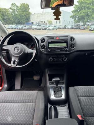 Sarkans Volkswagen Golf Plus 2009 Šauļi, ar dzinēja tilpumu 1.39 L un nobraukumu 156 tūkst. km par 4450 €, foto 8 vietnē AUTOMOTO.COM.LV