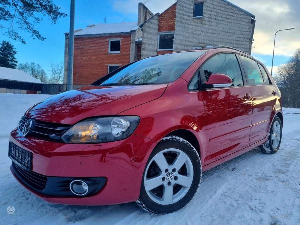 Sarkans Volkswagen Golf Plus 2010 Ignalina, ar dzinēja tilpumu 0.00 L un nobraukumu 236 tūkst. km par 3950 €, foto 3 vietnē AUTOMOTO.COM.LV