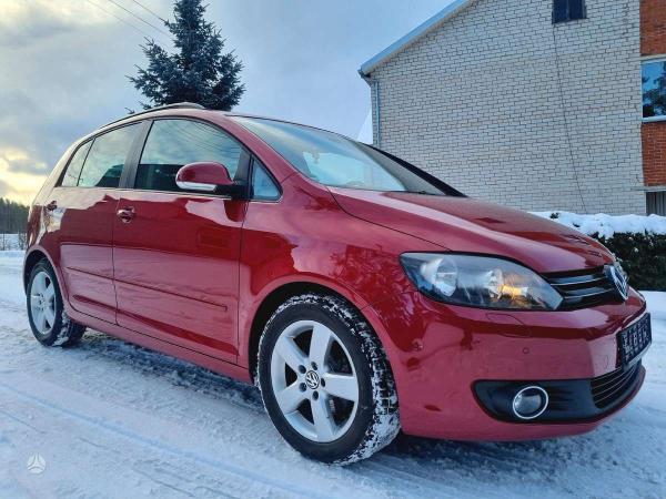 Sarkans Volkswagen Golf Plus 2010 Ignalina, ar dzinēja tilpumu 0.00 L un nobraukumu 236 tūkst. km par 3950 €, foto 6 vietnē AUTOMOTO.COM.LV