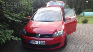 Red Volkswagen Golf Plus 2013 in Ogre, with an engine capacity of 1.20 L and mileage of 208 thousand km for 4590 €, photo  on AUTOMOTO.COM.LV