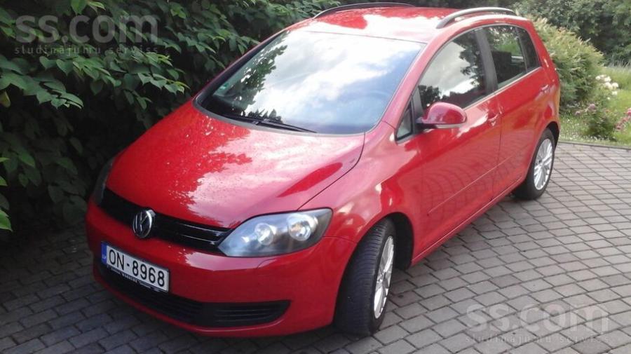 Red Volkswagen Golf Plus 2013 in Ogre, with an engine capacity of 1.20 L and mileage of 208 thousand km for 4590 €, photo 7 on AUTOMOTO.COM.LV