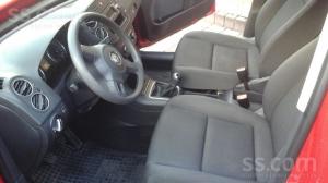 Red Volkswagen Golf Plus 2013 in Ogre, with an engine capacity of 1.20 L and mileage of 208 thousand km for 4590 €, photo 31 on AUTOMOTO.COM.LV