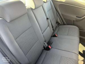 Sarkans Volkswagen Golf Plus 2005 Kauņa, ar dzinēja tilpumu 1.60 L un nobraukumu 237 tūkst. km par 1650 €, foto 17 vietnē AUTOMOTO.COM.LV