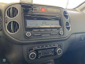 Sarkans Volkswagen Golf Plus 2010 Radviliškis, ar dzinēja tilpumu 1.60 L un nobraukumu 308 tūkst. km par 3550 €, foto 14 vietnē AUTOMOTO.COM.LV