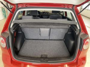 Sarkans Volkswagen Golf Plus 2010 Radviliškis, ar dzinēja tilpumu 1.60 L un nobraukumu 308 tūkst. km par 3350 €, foto 13 vietnē AUTOMOTO.COM.LV